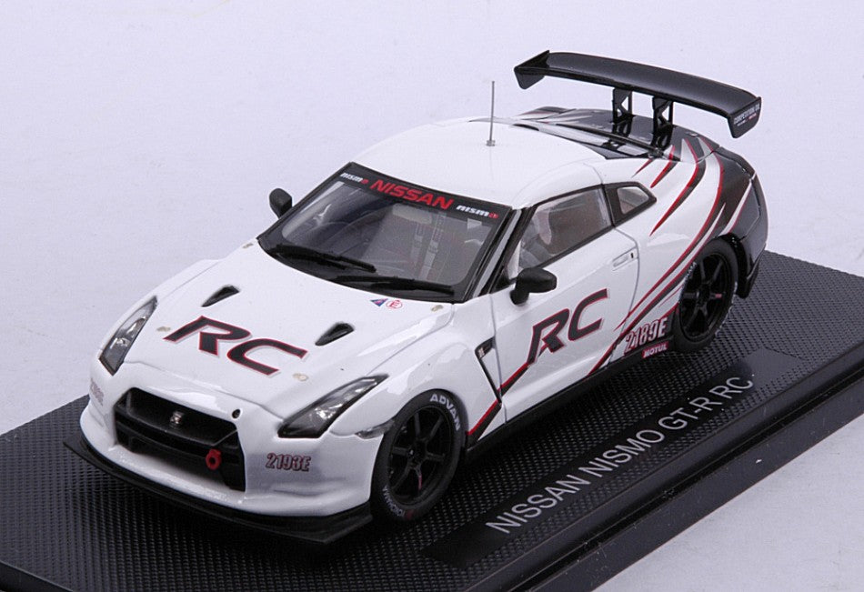 DIE CAST SCALE MODEL NISSAN NISMO GT-R RC RACING VERSION WHITE 1:43 ...